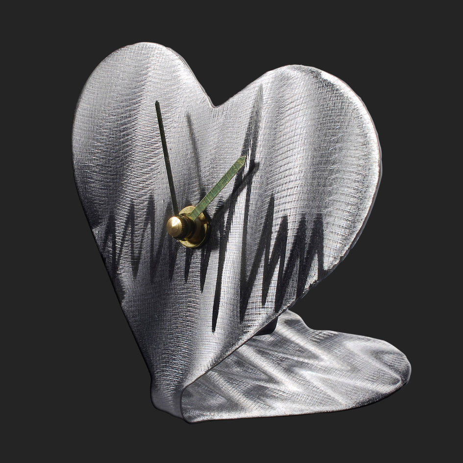 HEART CLOCK. STANDING – www.richardpell.com